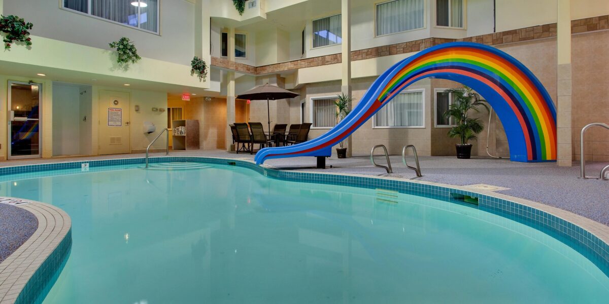 Rainbow slide Holdiay Inn Red Deer | Aquatics by Westwind